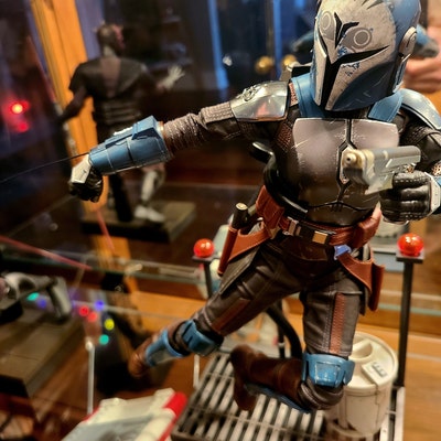 1/6 Scale Bo Katan Mythosaur Shoulder Pauldron Mandalorian - Etsy