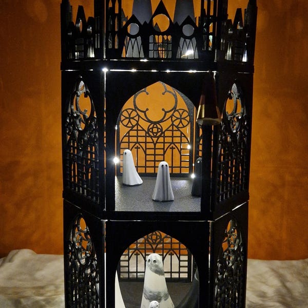 York Ghost Merchant Figurine Stand Tower / Gothic Stand / Apothecary ...