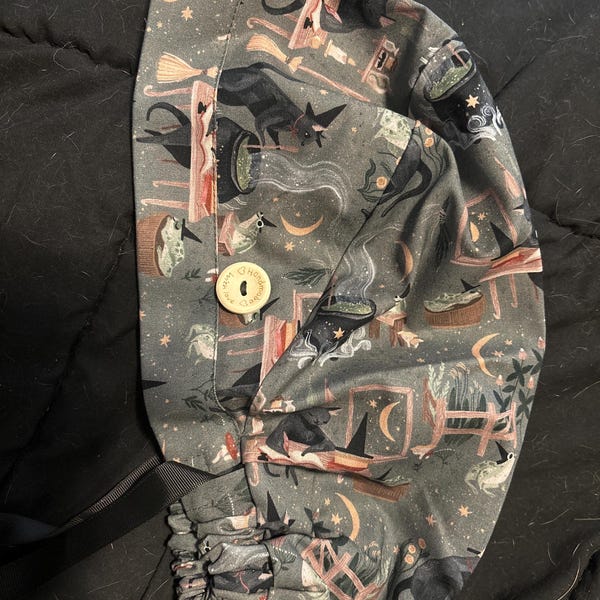 Ponytail Scrub Cap Pot of Gold Adjustable Hair Pouch Scrub Caps for ...