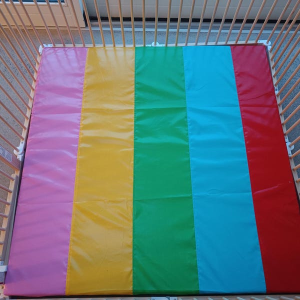 Soft Play Equipments, CUSTOM Steps for Ball Pits, Playground Tools ...