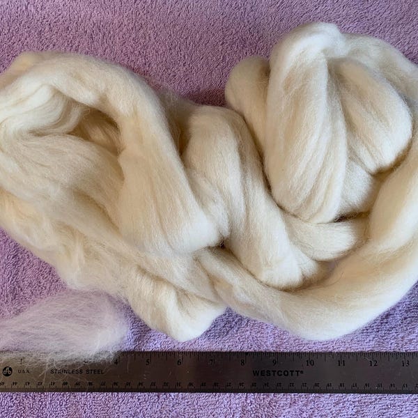 Corriedale Roving, Grey Corriedale Top, 100 Grams of Spinning Fiber ...