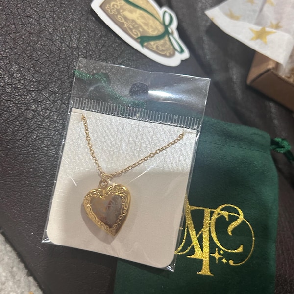 Feysandnyx Light Box ACOTAR Night Court Velaris Sarah J Maas Feyre ...