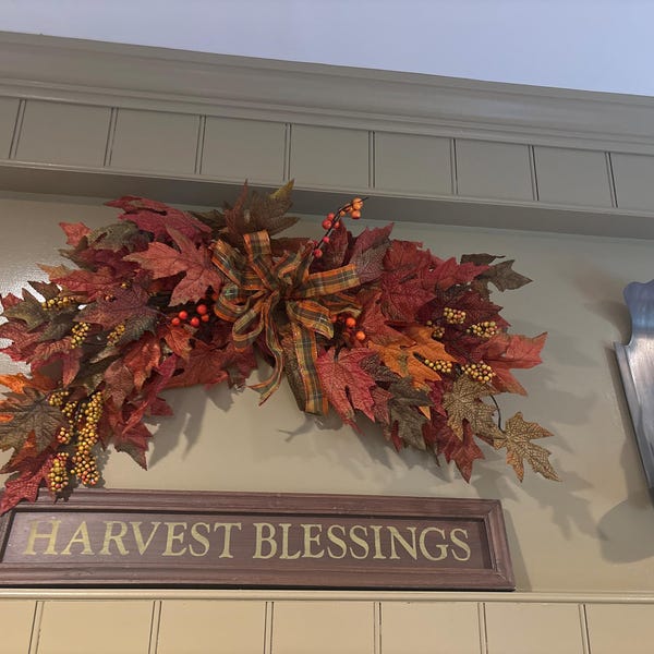 Fall Leaf Swag, Horizontal Autumn Maple Leaf Decor, Harvest Wall ...