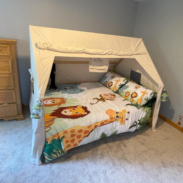 Montessori Floor Bed | Alder Wood Bed Frame | Cozy Bedroom Furniture ...