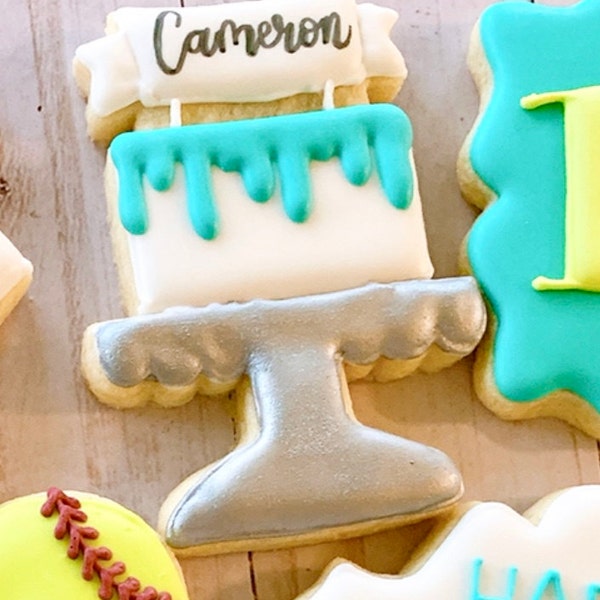 Cake on Stand Cookie Cutter - Etsy