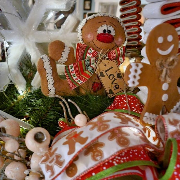 Busy Bee - Bumble Bee Decor - Primitive Bee - Spring Decor - Wreath ...