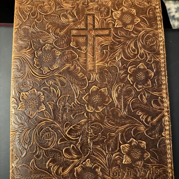 Personalized KJV Holy Bible Cover , Custom Leather Holy Bible Book Case ...