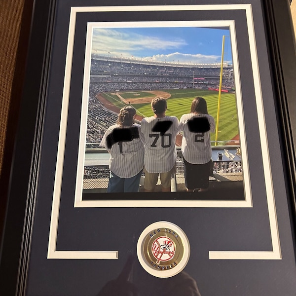 New York Yankees Vertical Medallion Picture Frame - Etsy