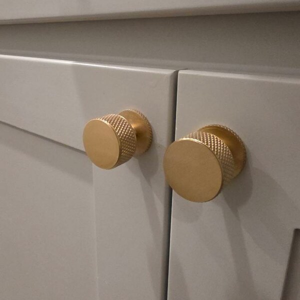 Bronze Knobs,antique Knobs Pulls,aged Bronze Handle,retro Cabinet Pulls,round Knobs,drawer Pull ...