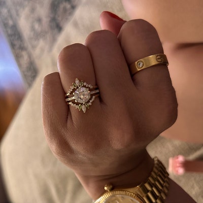 Unique Double Curved Moissanite Wedding Band Solid Gold Moissanite Ring ...