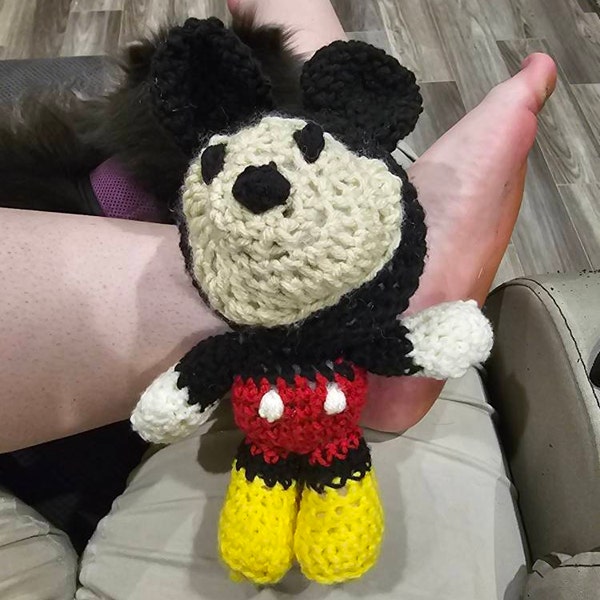 Mickey Mouse PDF Crochet Pattern - Instant Download - Amigurumi Plush ...