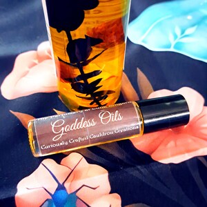 Snake Eyes Oil, Conjure Oil, Gamblers Oil, Fast Luck Oil, Lucky Conjure ...