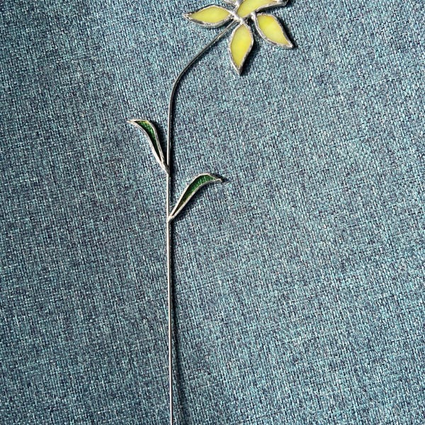 Stained Glass Daffodil - Etsy UK