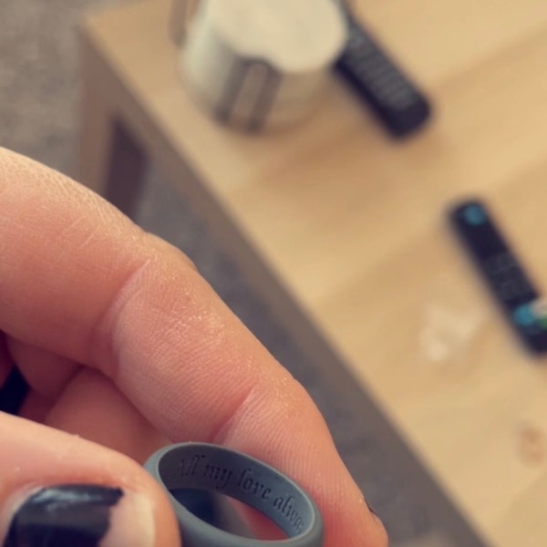 CUSTOM ENGRAVED Women's Silicone Wedding Ring by Aera, Personalized ...