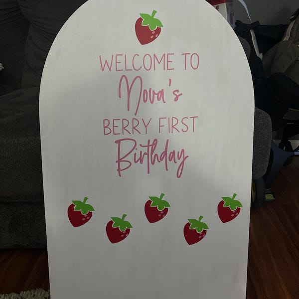 Berry First Birthday Personalised Backdrop Sticker // Balloon Display ...