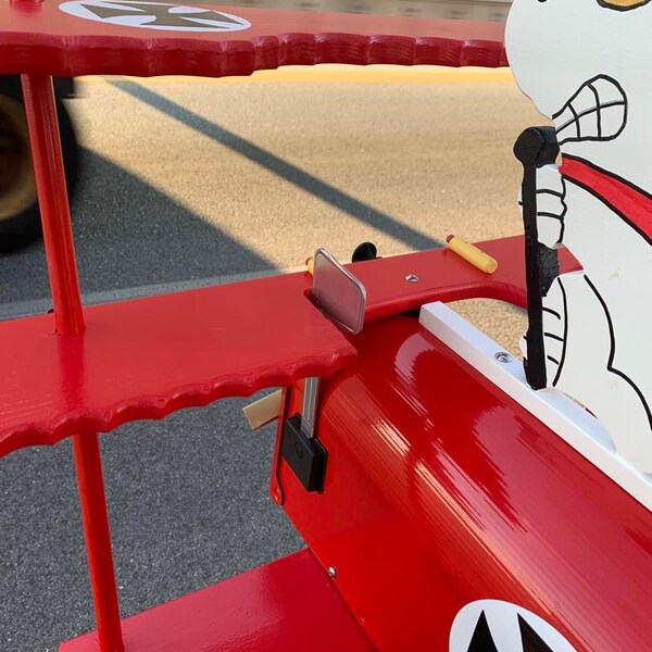 Red Baron Tri-plane Mailbox-mailbox-rural Tri-plane Mailbox-character ...