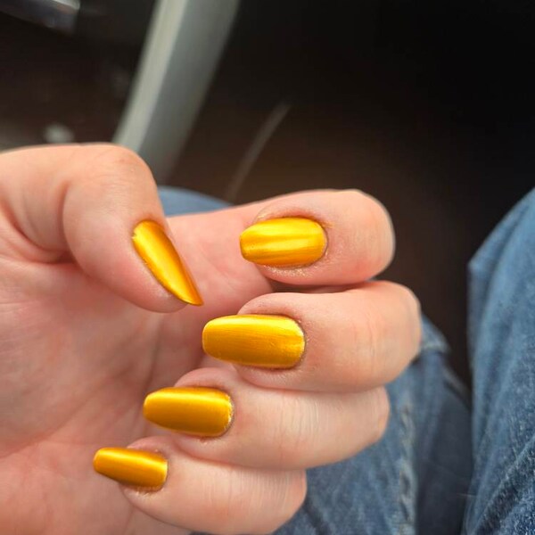 Purple Blue Magnetic Nail Polish - Eldritch Influence - Inspired by ...