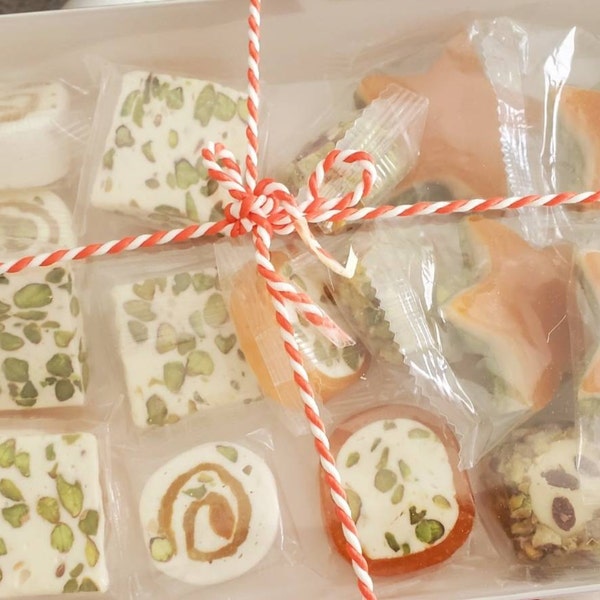 Kaak or Kaake' Sesame Flat Bread (kaa3k), Baked to Order, Picon Cheese ...