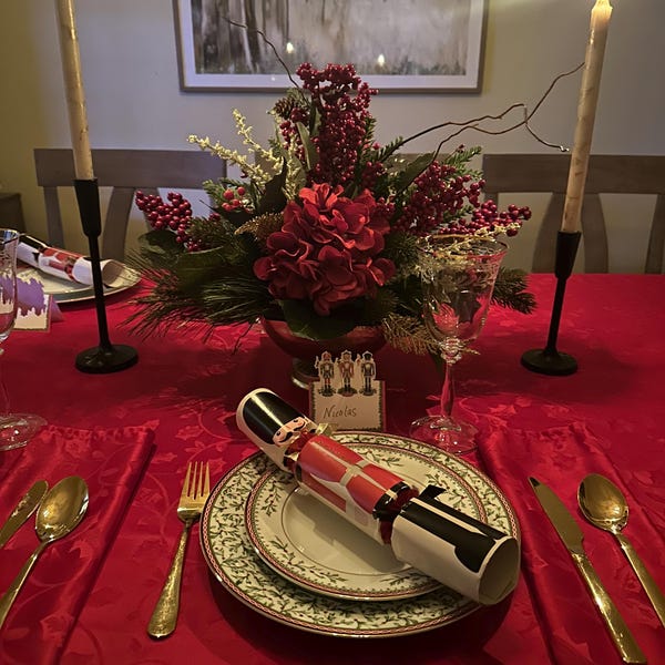 Red Winter Berry Centerpiece With Pine - Etsy