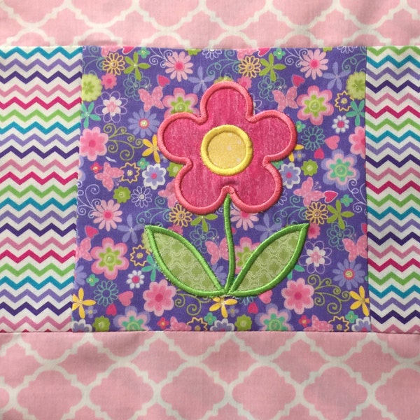 Spring Flower Applique Design - 5 Sizes 10 Formats PES DST Digital ...