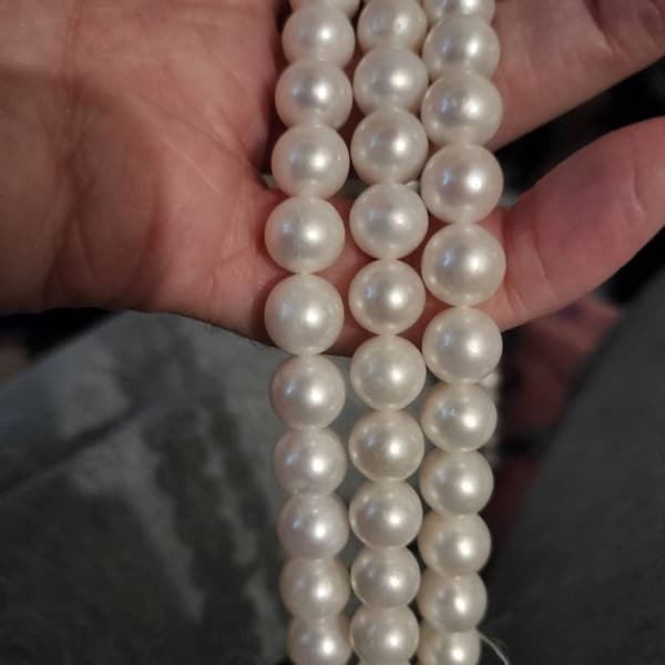 11-12mm A-AA Large Round Freshwater Pearls off Round Potato Pearl Ivory ...