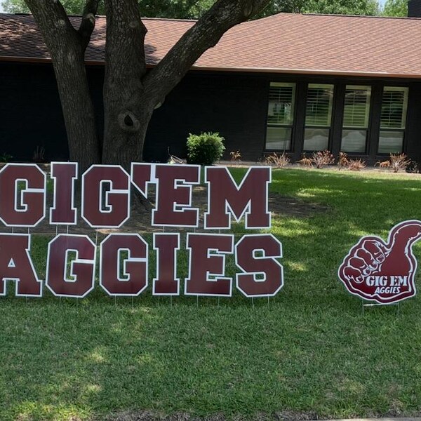 GIG 'EM AGGIES Yard Letters - Texas A&M University Aggies - Football ...