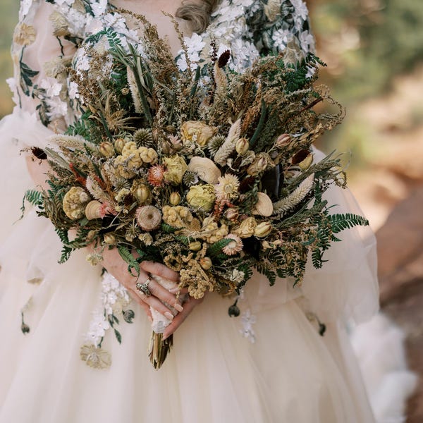 Victorian Gothic Bridal Bouquet Black Thistle Linen White Dried Flower ...