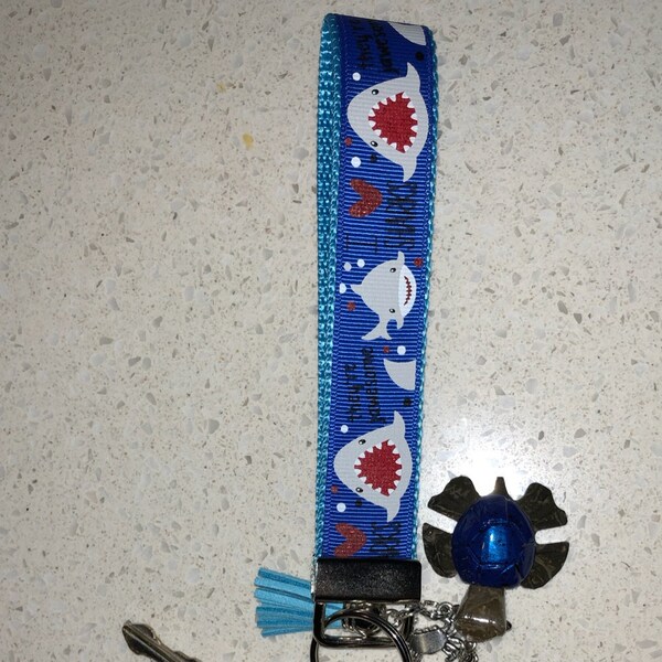 Shark Key Fob - I Love Sharks Key Fob - Shark Keychain - Fish Key Fob ...