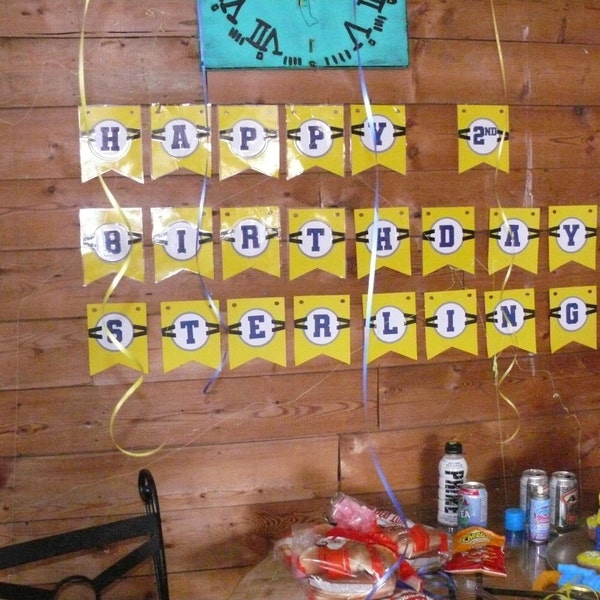 Minion Birthday Sign/ Despicable Me Inspired Happy Birthday Banner ...