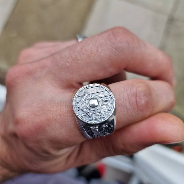 Nordic Signet Viking Shield Ring Tiwaz Rune Norse Pagan Jewelry - Etsy
