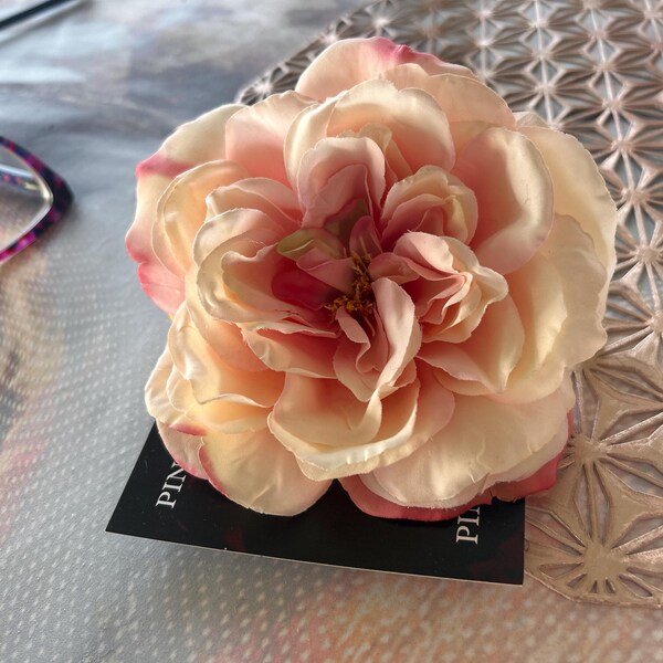 Flower Pin Polka Dot Magnetic Hold Flower Pin Flower Brooch Black ...