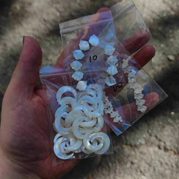Hawaiian Crown Flower Lei , Coral Crown Flower Lei Necklace , Pua ...