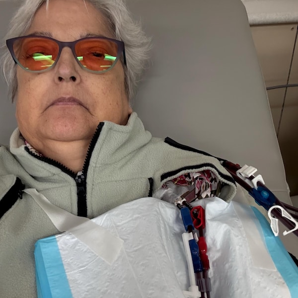 Fleece Jacket for Dialysis or Chemotherapy Treatments That Supports ...