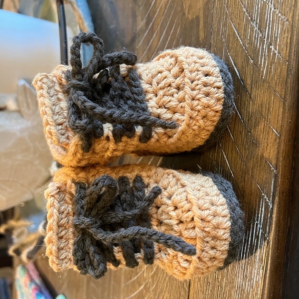 CROCHET PATTERN for Baby Boys "combat" Boot Crochet Pattern, Beige ...