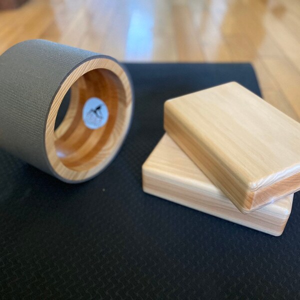 Personal Yoga Set. 8'' Yoga Wheel and Two Wooden Yoga Blocks. Yoga ...