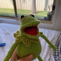 Amigurumi Kermit PDF Häkelanleitung, handgemachte Plüschtier Frosch Geschenkidee - Etsy.de