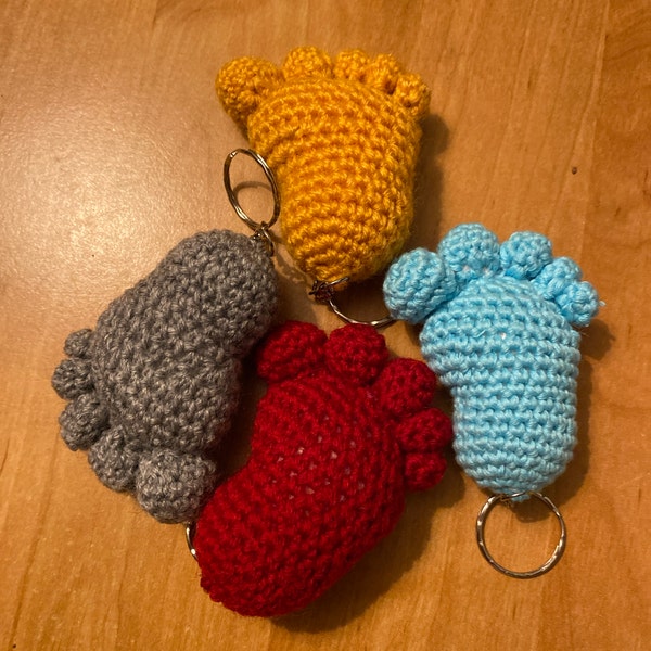 Foot Keychain, Hand Knit Little Foot Keyring, Funny Foot Key Holder ...