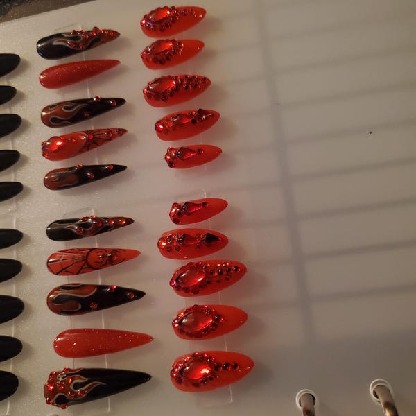 Red Flames Fake Nails Glossy Red Black Press on Nails Coffin Glue on ...