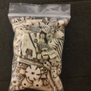 1/2lb Bone Bead Mix, Assorted Bone Beads, Half Pound, Carved Bone Beads ...