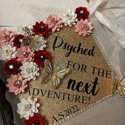 Graduation Cap Topper/ Cap Topper/ Class of 2022 / Custom - Etsy