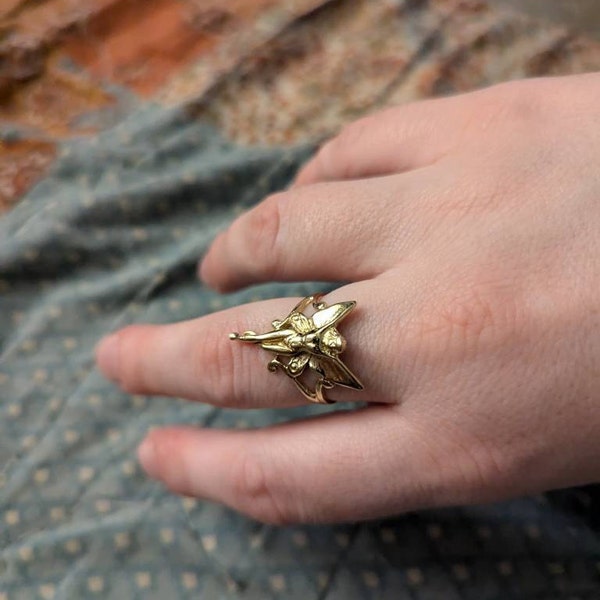 Beautiful Gold Ring With Faerie Fairy Design - Etsy