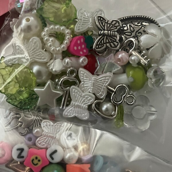 Safety Pin Brooch Beaded Keychain || Bag Charm, Bag Keychain, Beaded ...