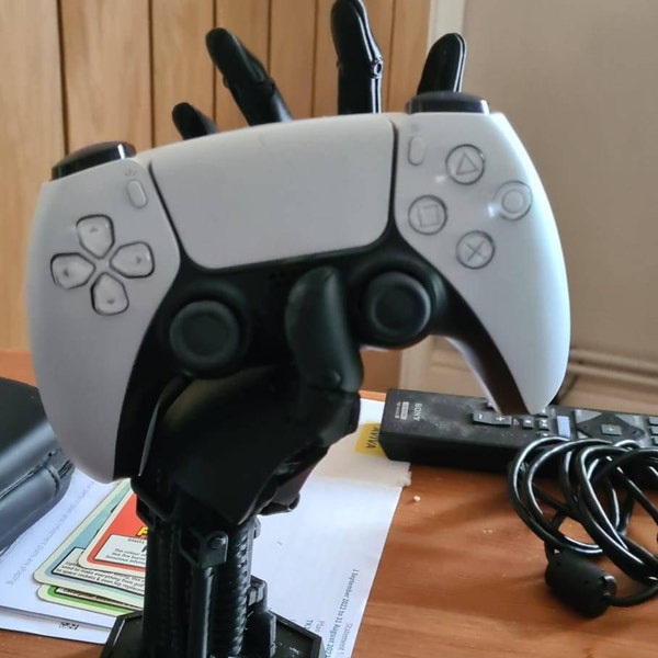3D Print Robot Hand Controller Stand: Customizable Gaming Accessory - Etsy