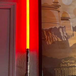 Rancor Tooth Pommel Lightsaber Rancor Tooth Lightsaber - Etsy