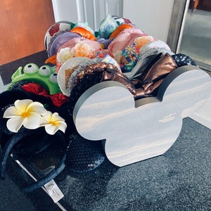 The Original Magical Mouse Ear Holder & Display - Etsy