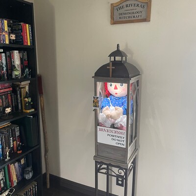 Replica Prop Sign the Warrens From the Horror Movies Conjuring ...