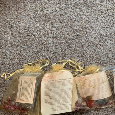 Crystal Kit for Empaths Crystals for Love & Protection Crystal Healing ...