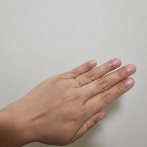 14k Solid Gold 1mm Thin Wedding Band / Minimalist Wedding Ring - Etsy