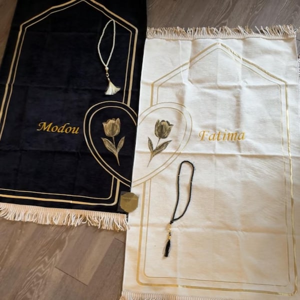 Personalized Couple Prayer Mat Set 2 Rose Patterned Heart Shaped Prayer ...