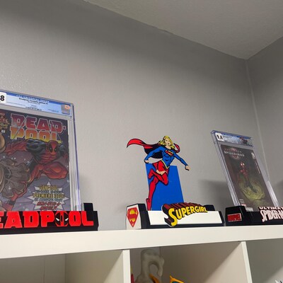 Spawn Comic Book Stand Wall Mountable LED Friendly Fits CGC CBCS and ...